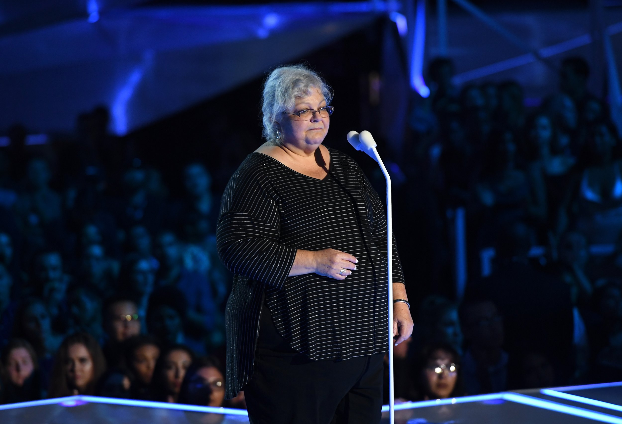 Heather Heyer's Mother Honored Her Daughter with a Heartfelt MTV VMAs ...