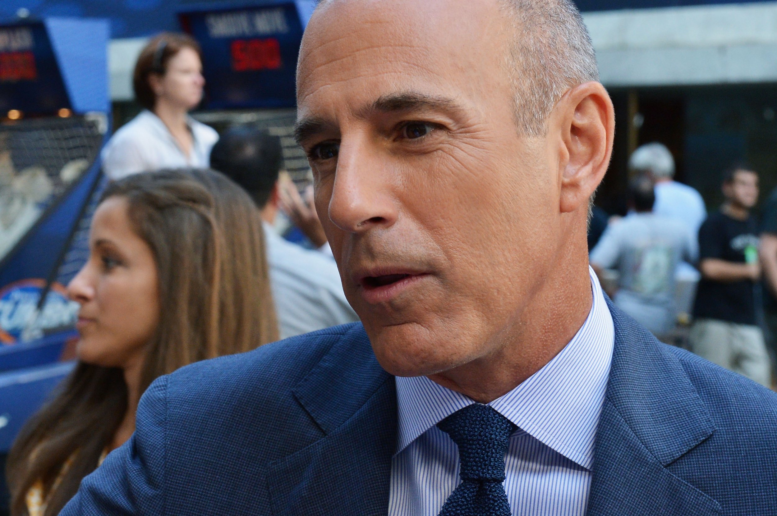 Matt Lauer Flashed Himself And Had A Button Under His Office Desk To Lock Women In Report