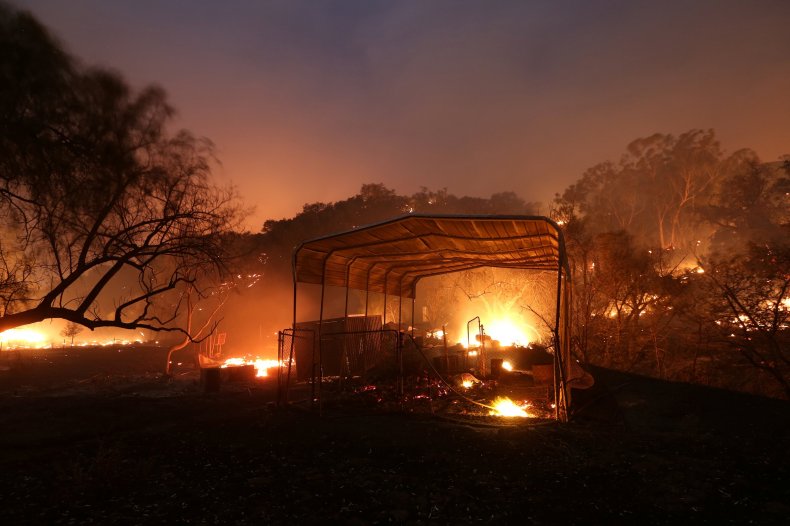 Thomas Fire Map Ventura Fire Photos Timeline Death Toll From
