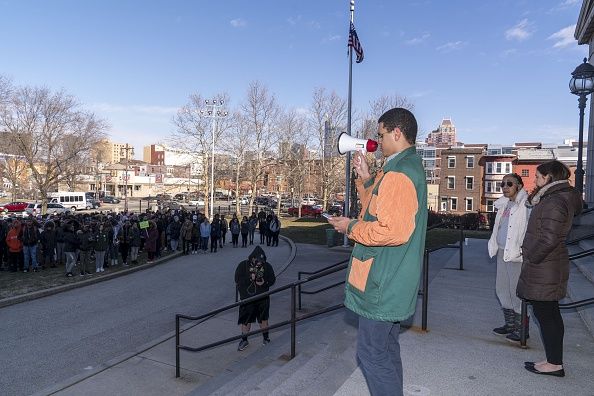 Photos: Students Walk Out to Protest School Shootings, Gun Violence ...