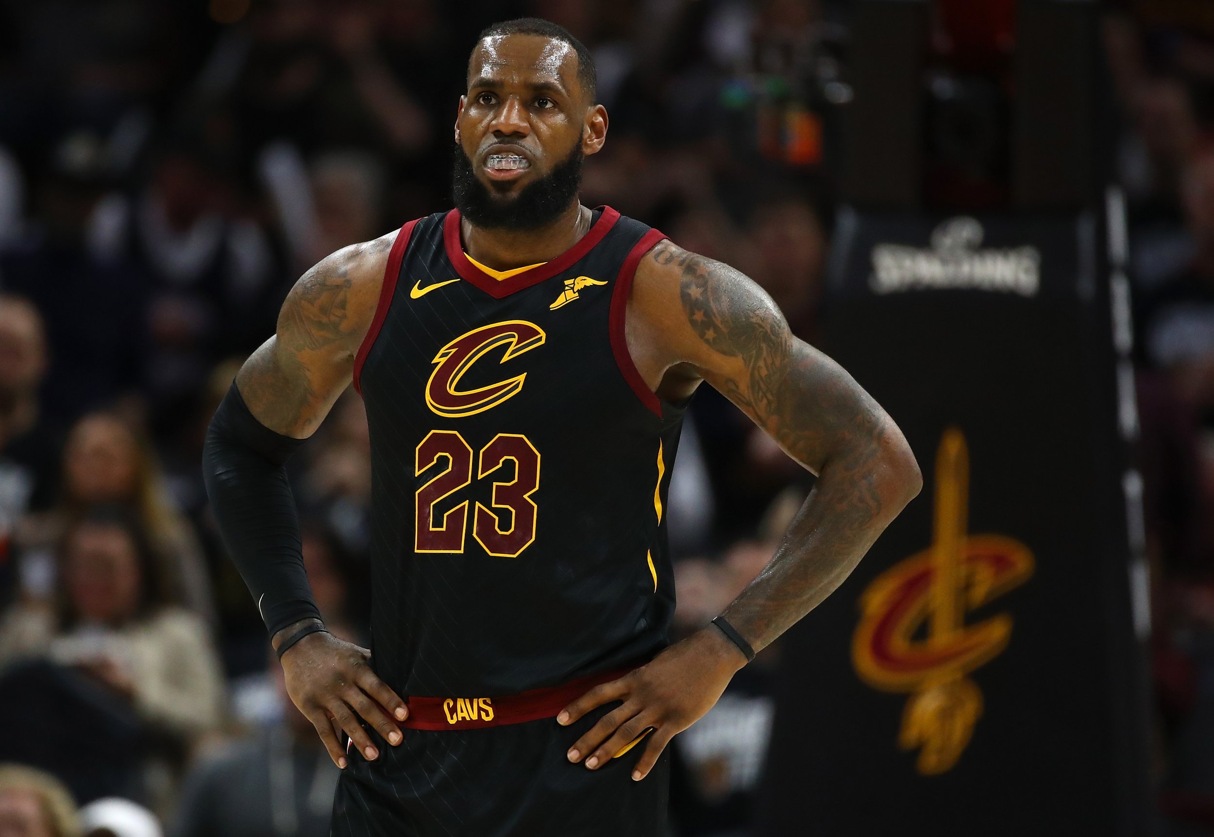 Why Kawhi Leonard's Future Could Hit LeBron's Free Agency Plans - Newsweek